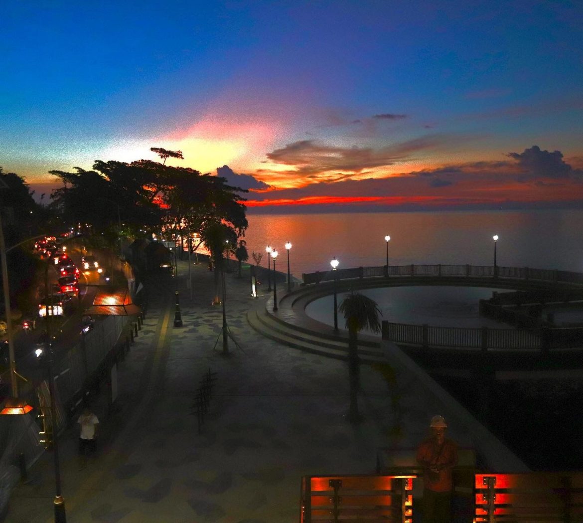 Malalayang Beach Walk – Wonderful Manado