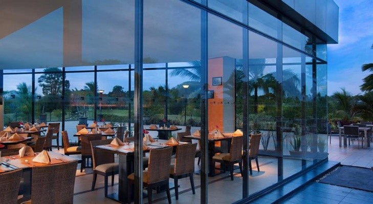 Novotel Manado Golf Resort & Convention Center, Tempat Yang Mewah nan ...