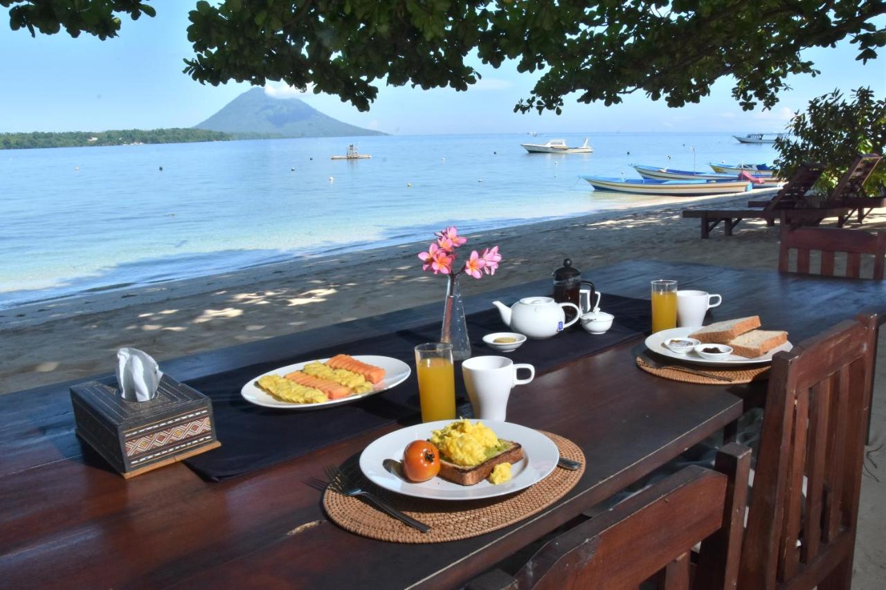 Bobocha Siladen: Resort Dengan Pesona Alam Bawah Laut yang Menakjubkan ...