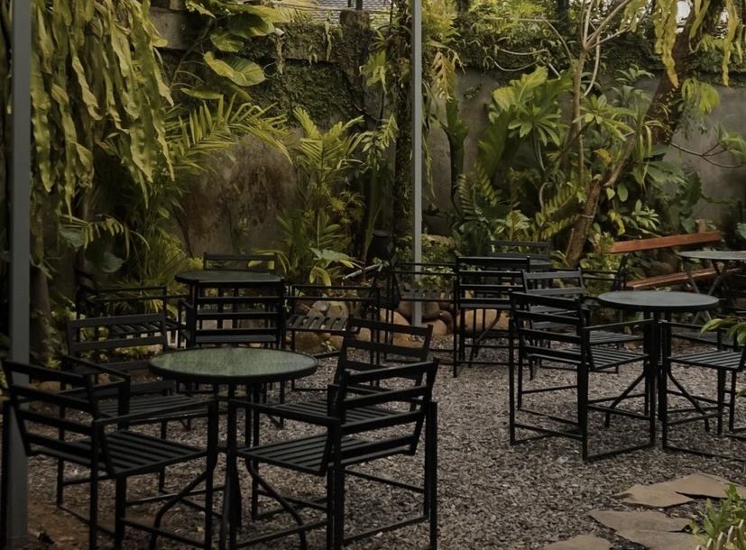 Moffee Coffee Store, Kedai Kopi Dengan Konsep Taman – Wonderful Manado